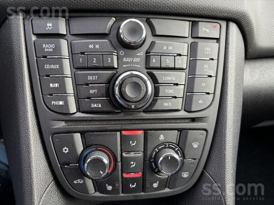 Pelēks Opel Meriva 2012 Ogre, ar dzinēja tilpumu 1.70 L un nobraukumu 201 tūkst. km par 4890 €, foto 15 vietnē AUTOMOTO.COM.LV
