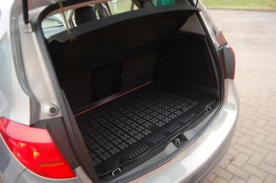 Pelēks Opel Meriva 2012 Jēkabpils, ar dzinēja tilpumu 1.70 L un nobraukumu 220 tūkst. km par 4990 €, foto 13 vietnē AUTOMOTO.COM.LV