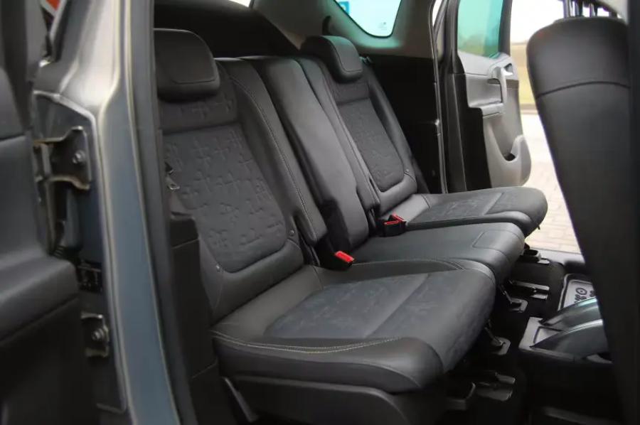 Pelēks Opel Meriva 2012 Jēkabpils, ar dzinēja tilpumu 1.70 L un nobraukumu 220 tūkst. km par 4990 €, foto 17 vietnē AUTOMOTO.COM.LV