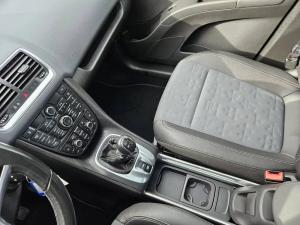 Grey Opel Meriva 2012 in Jekabpils, with an engine capacity of 1.70 L and mileage of 227 thousand km for 4990 €, photo 32 on AUTOMOTO.COM.LV