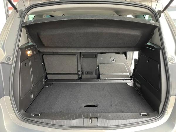 Grey Opel Meriva 2012 in Talsi, with an engine capacity of 1.40 L and mileage of 209 thousand km for 3700 €, photo 5 on AUTOMOTO.COM.LV