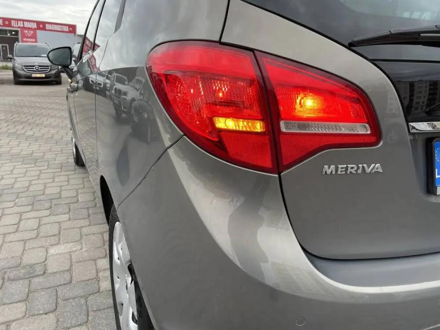 Pelēks Opel Meriva 2012 Talsi, ar dzinēja tilpumu 1.40 L un nobraukumu 209 tūkst. km par 3700 €, foto 22 vietnē AUTOMOTO.COM.LV