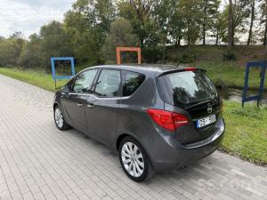 Pelēks Opel Meriva 2012 Rēzekne, ar dzinēja tilpumu 1.40 L un nobraukumu 0 tūkst. km par 4450 €, foto 9 vietnē AUTOMOTO.COM.LV