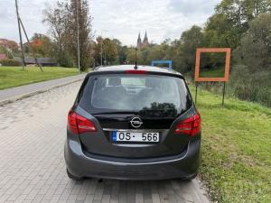 Pelēks Opel Meriva 2012 Rēzekne, ar dzinēja tilpumu 1.40 L un nobraukumu 0 tūkst. km par 4450 €, foto 12 vietnē AUTOMOTO.COM.LV