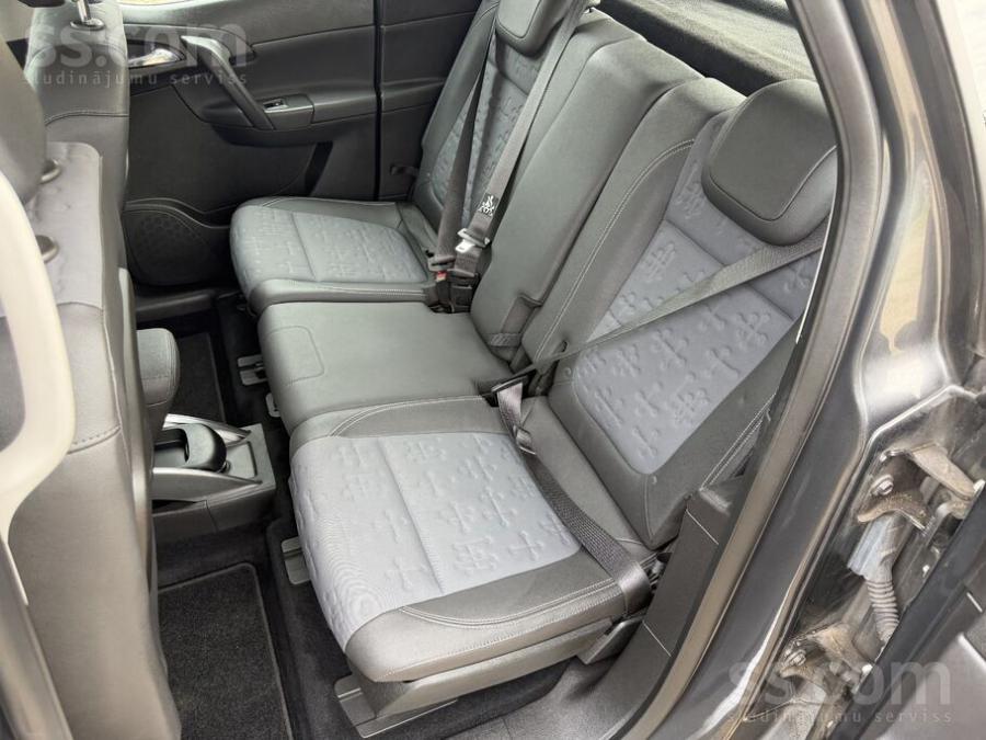 Pelēks Opel Meriva 2012 Rēzekne, ar dzinēja tilpumu 1.40 L un nobraukumu 0 tūkst. km par 4450 €, foto 18 vietnē AUTOMOTO.COM.LV