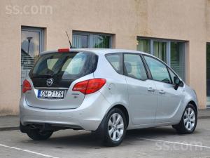 Pelēks Opel Meriva 2012 Jelgava, ar dzinēja tilpumu 1.40 L un nobraukumu 172 tūkst. km par 4690 €, foto 4 vietnē AUTOMOTO.COM.LV