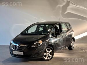Grey Opel Meriva 2012 in Ogre, with an engine capacity of 1.60 L and mileage of 143 thousand km for 5495 €, photo  on AUTOMOTO.COM.LV