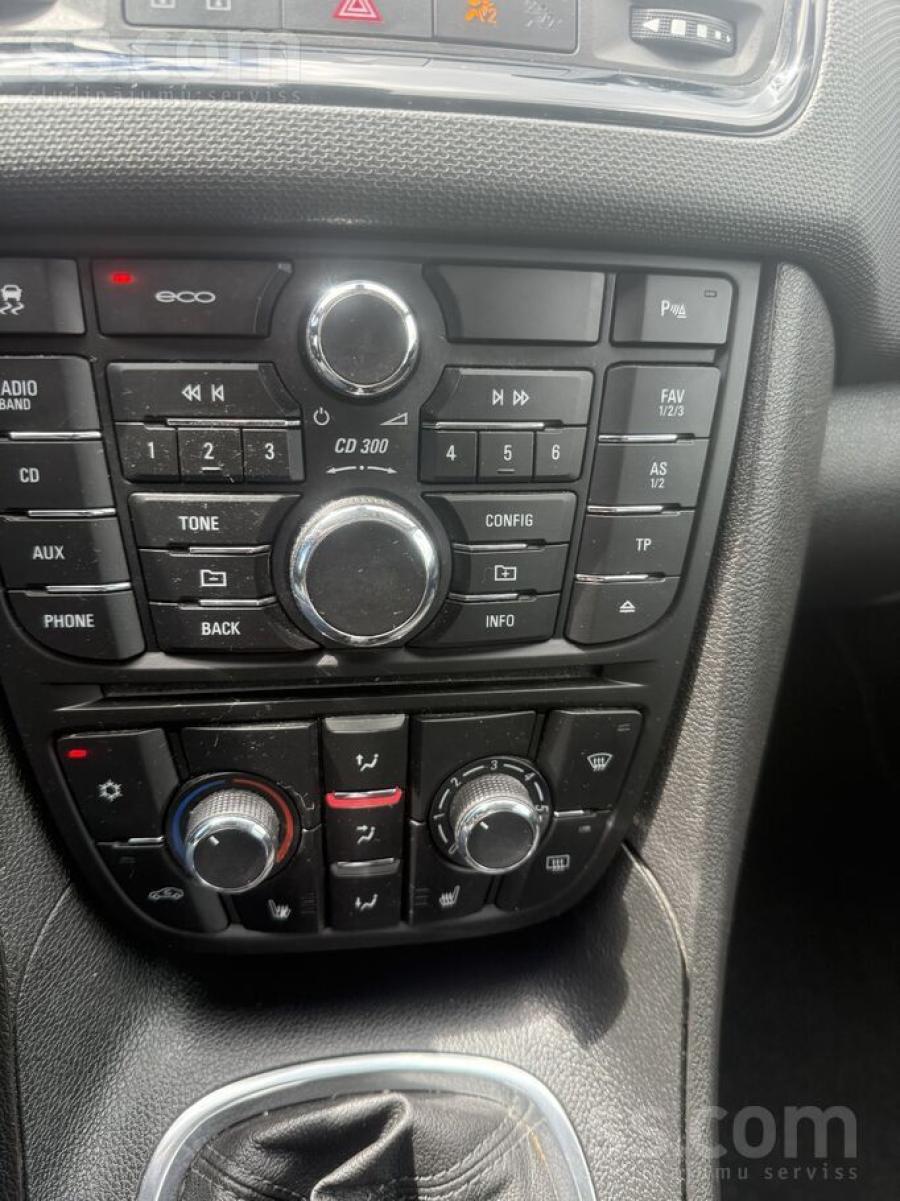 Pelēks Opel Meriva 2013 Saldus, ar dzinēja tilpumu 1.70 L un nobraukumu 179 tūkst. km par 4590 €, foto 20 vietnē AUTOMOTO.COM.LV