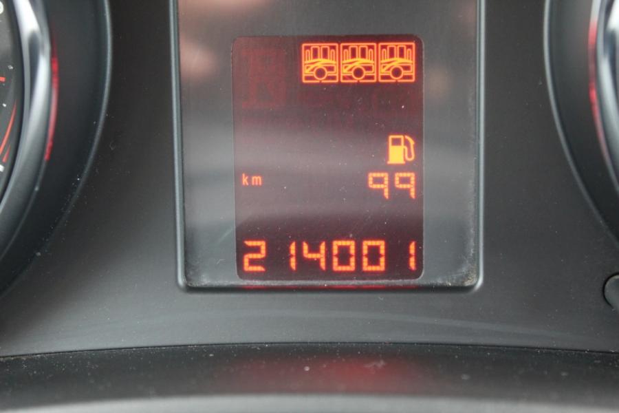 Grey Opel Meriva 2013 in Riga, with an engine capacity of 1.70 L and mileage of 214 thousand km for 4250 €, photo 5 on AUTOMOTO.COM.LV