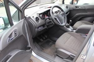 Grey Opel Meriva 2013 in Riga, with an engine capacity of 1.70 L and mileage of 214 thousand km for 4250 €, photo 8 on AUTOMOTO.COM.LV