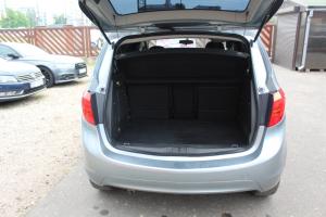 Grey Opel Meriva 2013 in Riga, with an engine capacity of 1.70 L and mileage of 214 thousand km for 4250 €, photo 9 on AUTOMOTO.COM.LV