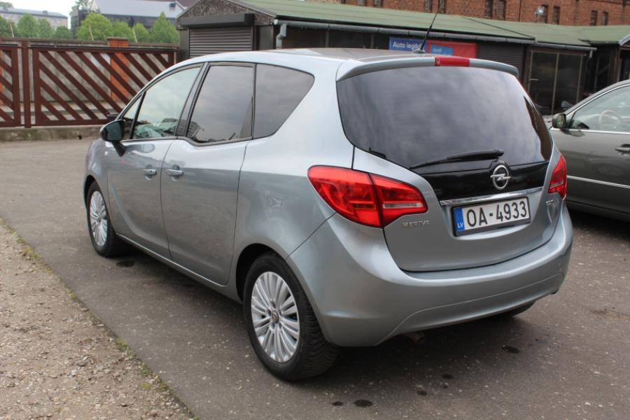 Grey Opel Meriva 2013 in Riga, with an engine capacity of 1.70 L and mileage of 214 thousand km for 4250 €, photo 11 on AUTOMOTO.COM.LV