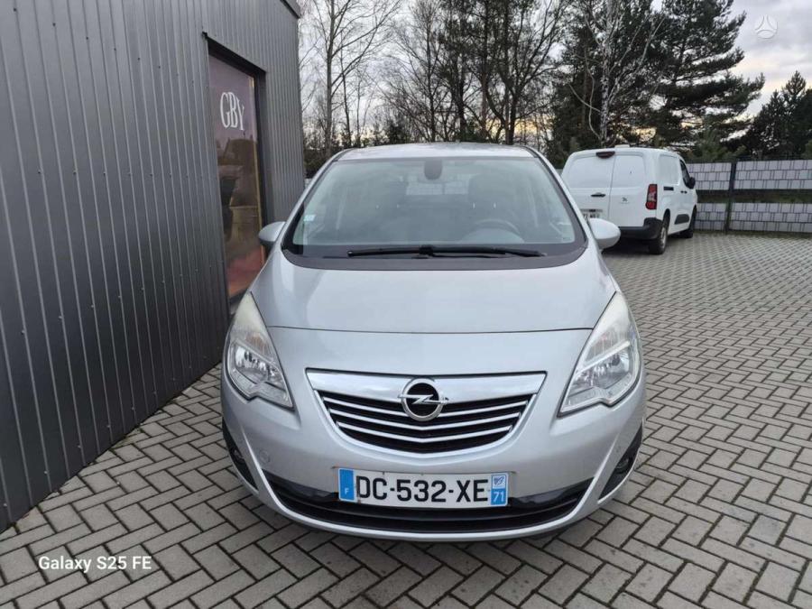 Pelēks Opel Meriva 2014 Tauragė, ar dzinēja tilpumu 1.70 L un nobraukumu 234 tūkst. km par 3300 €, foto 2 vietnē AUTOMOTO.COM.LV