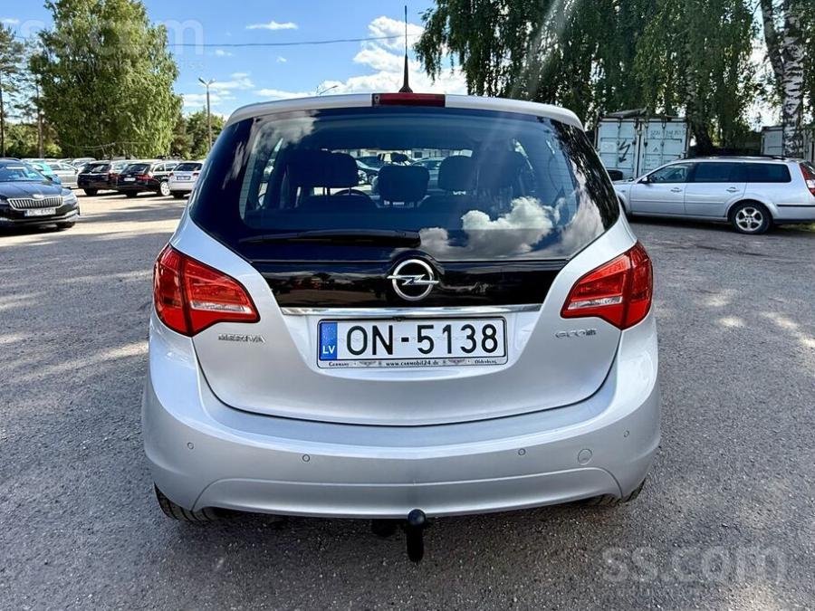 Grey Opel Meriva 2016 in Riga, with an engine capacity of 1.60 L and mileage of 0 thousand km for 5490 €, photo 9 on AUTOMOTO.COM.LV