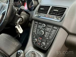 Grey Opel Meriva 2016 in Riga, with an engine capacity of 1.60 L and mileage of 0 thousand km for 5490 €, photo 16 on AUTOMOTO.COM.LV