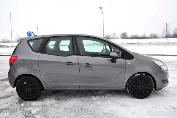 Pelēks Opel Meriva 2016 Jēkabpils, ar dzinēja tilpumu 1.60 L un nobraukumu 226 tūkst. km par 5990 €, foto 6 vietnē AUTOMOTO.COM.LV