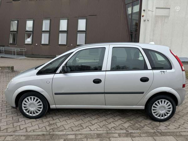 Pelēks Opel Meriva 2003 Viļņa, ar dzinēja tilpumu 1.60 L un nobraukumu 180 tūkst. km par 1350 €, foto 3 vietnē AUTOMOTO.COM.LV