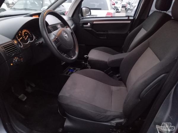 Pelēks Opel Meriva 2003 Šauļi, ar dzinēja tilpumu 1.60 L un nobraukumu 165 tūkst. km par 880 €, foto 10 vietnē AUTOMOTO.COM.LV