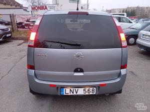 Grey Opel Meriva 2003 in Siauliai, with an engine capacity of 1.60 L and mileage of 165 thousand km for 880 €, photo 5 on AUTOMOTO.COM.LV