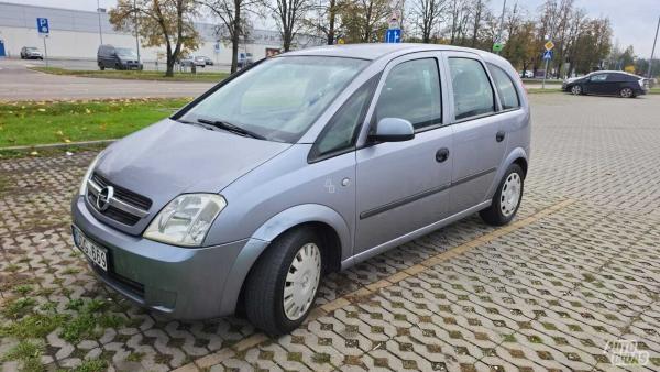 Опель Мерива 2003 в Вильнюс на AUTOMOTO.COM.LV Серый Опель Мерива 2003 в Вильнюс, объемом двигателя 1.60 л и пробегом 270 тыс. км за 870 €, фото 1 на AUTOMOTO.COM.LV