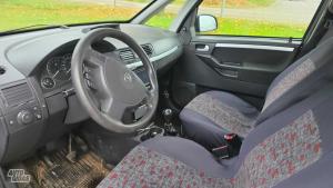 Pelēks Opel Meriva 2003 Viļņa, ar dzinēja tilpumu 1.60 L un nobraukumu 270 tūkst. km par 870 €, foto 6 vietnē AUTOMOTO.COM.LV