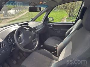Pelēks Opel Meriva 2004 Kuldīga, ar dzinēja tilpumu 1.70 L un nobraukumu 400 tūkst. km par 550 €, foto 7 vietnē AUTOMOTO.COM.LV