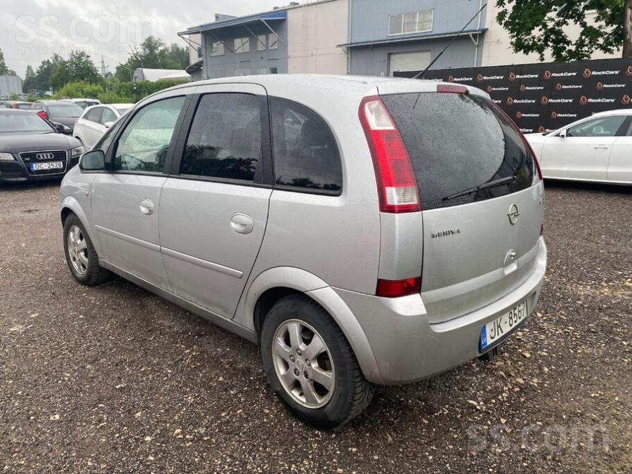 Pelēks Opel Meriva 2004 Rīga, ar dzinēja tilpumu 1.70 L un nobraukumu 273 tūkst. km par 2100 €, foto 3 vietnē AUTOMOTO.COM.LV