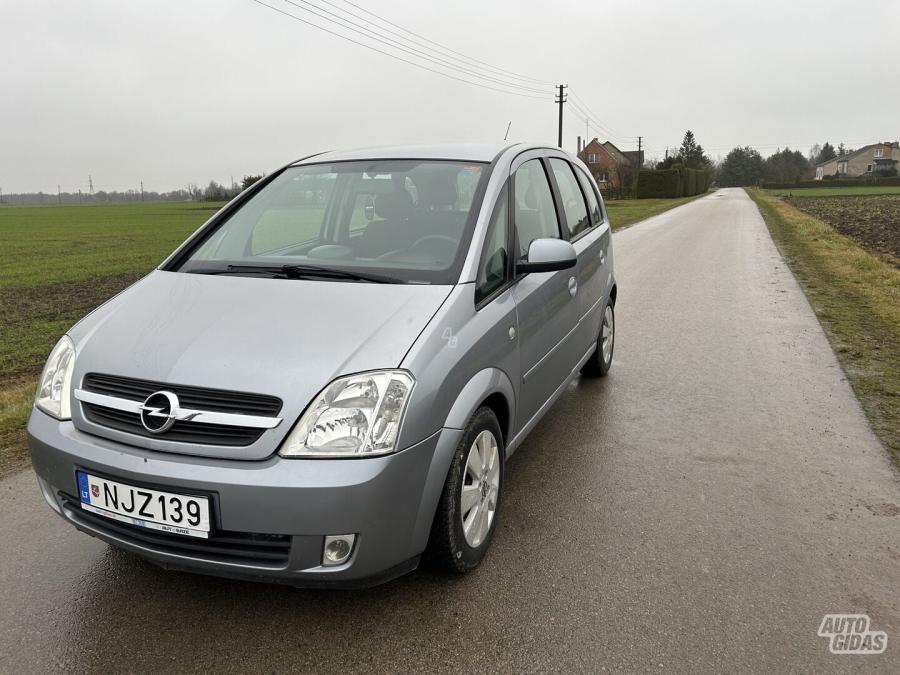 Grey Opel Meriva 2004 in Pakruojis, with an engine capacity of 1.60 L and mileage of 206 thousand km for 1250 €, photo 2 on AUTOMOTO.COM.LV