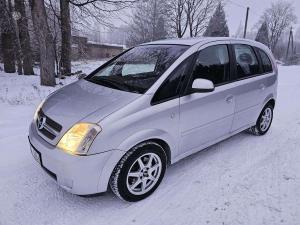 Grey Opel Meriva 2004 in Jurbarkas, with an engine capacity of 1.60 L and mileage of 130 thousand km for 1350 €, photo 3 on AUTOMOTO.COM.LV
