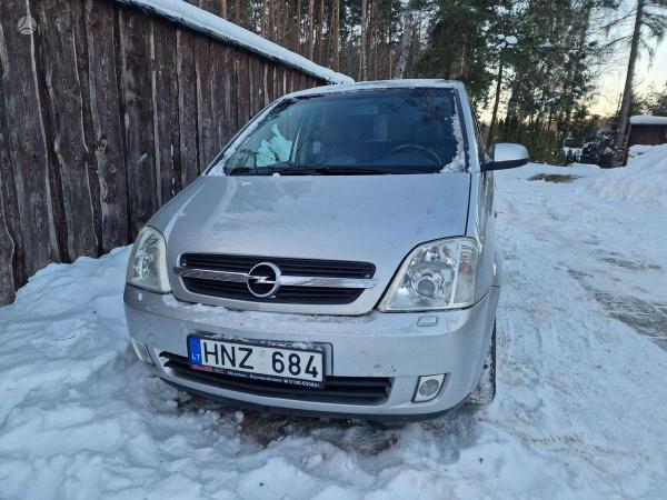 Pelēks Opel Meriva 2004 Viļņa, ar dzinēja tilpumu 1.80 L un nobraukumu 252 tūkst. km par 600 €, foto 2 vietnē AUTOMOTO.COM.LV