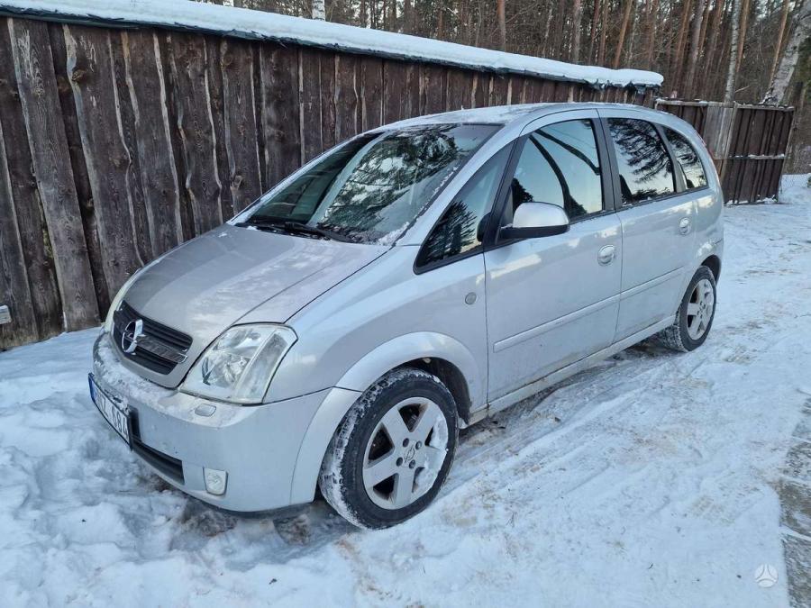 Grey Opel Meriva 2004 in Vilnius, with an engine capacity of 1.80 L and mileage of 252 thousand km for 600 €, photo 3 on AUTOMOTO.COM.LV