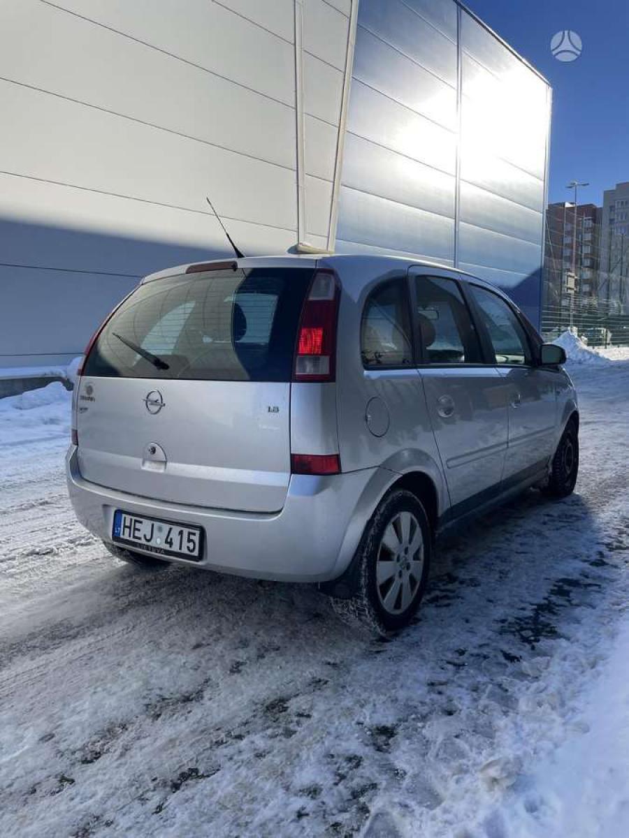 Grey Opel Meriva 2004 in Klaipeda, with an engine capacity of 1.60 L and mileage of 280 thousand km for 720 €, photo 3 on AUTOMOTO.COM.LV