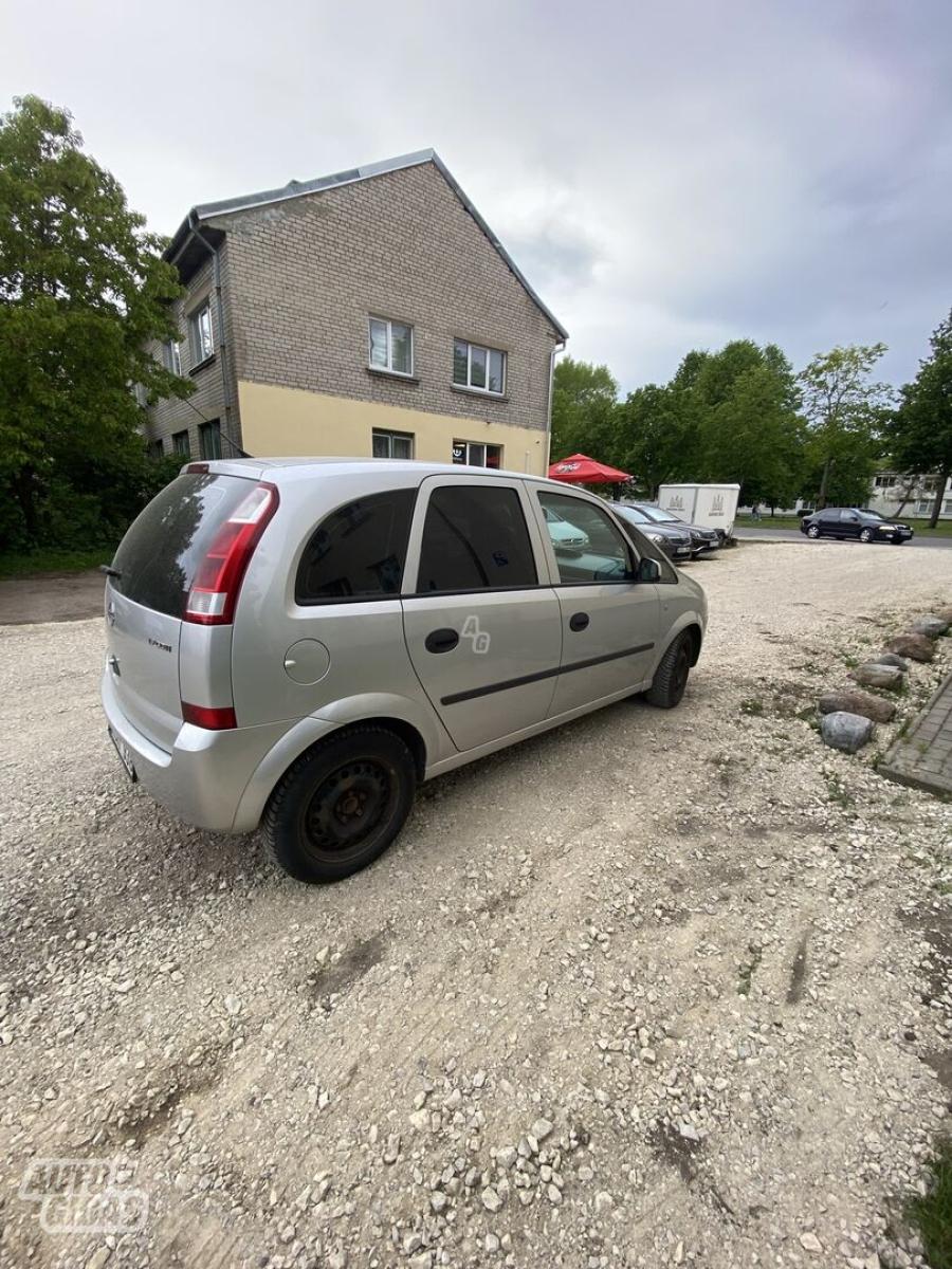 Grey Opel Meriva 2004 in Klaipeda, with an engine capacity of 1.70 L and mileage of 262 thousand km for 850 €, photo 3 on AUTOMOTO.COM.LV