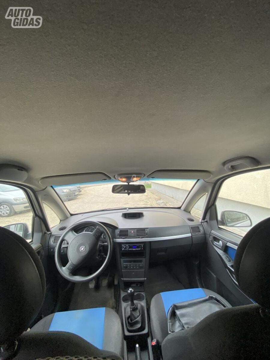 Grey Opel Meriva 2004 in Klaipeda, with an engine capacity of 1.70 L and mileage of 262 thousand km for 850 €, photo 6 on AUTOMOTO.COM.LV