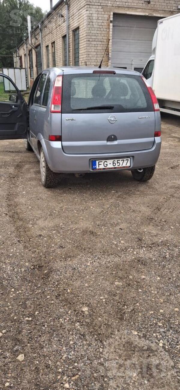 Pelēks Opel Meriva 2004 Rīga, ar dzinēja tilpumu 1.60 L un nobraukumu 142 tūkst. km par 900 €, foto 6 vietnē AUTOMOTO.COM.LV