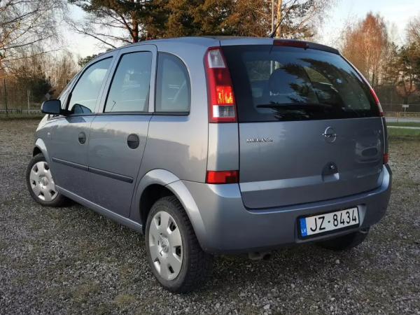 Grey Opel Meriva 2004 in Kuldiga, with an engine capacity of 1.60 L and mileage of 167 thousand km for 1390 €, photo 4 on AUTOMOTO.COM.LV