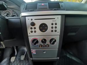 Pelēks Opel Meriva 2004 Kuldīga, ar dzinēja tilpumu 1.60 L un nobraukumu 167 tūkst. km par 1390 €, foto 10 vietnē AUTOMOTO.COM.LV