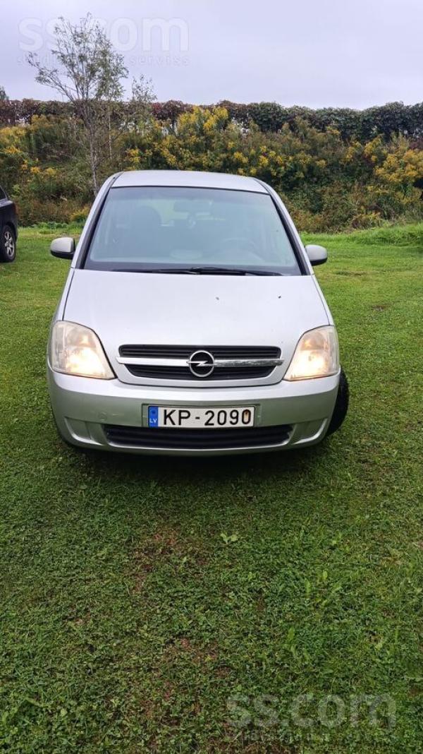 Grey Opel Meriva 2004 in Riga, with an engine capacity of 1.70 L and mileage of 296 thousand km for 600 €, photo 1 on AUTOMOTO.COM.LV