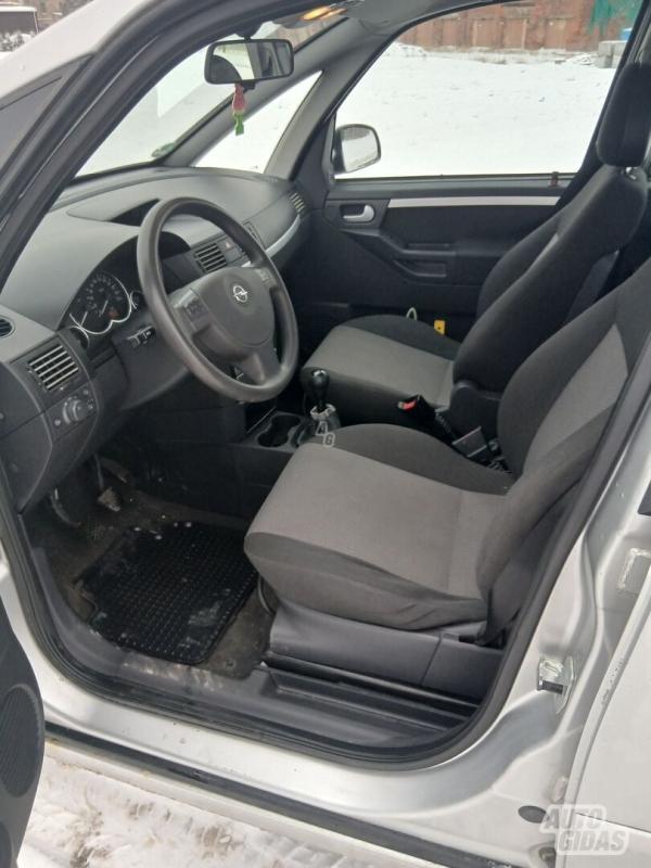 Pelēks Opel Meriva 2005 Šauļi, ar dzinēja tilpumu 1.60 L un nobraukumu 313 tūkst. km par 900 €, foto 5 vietnē AUTOMOTO.COM.LV