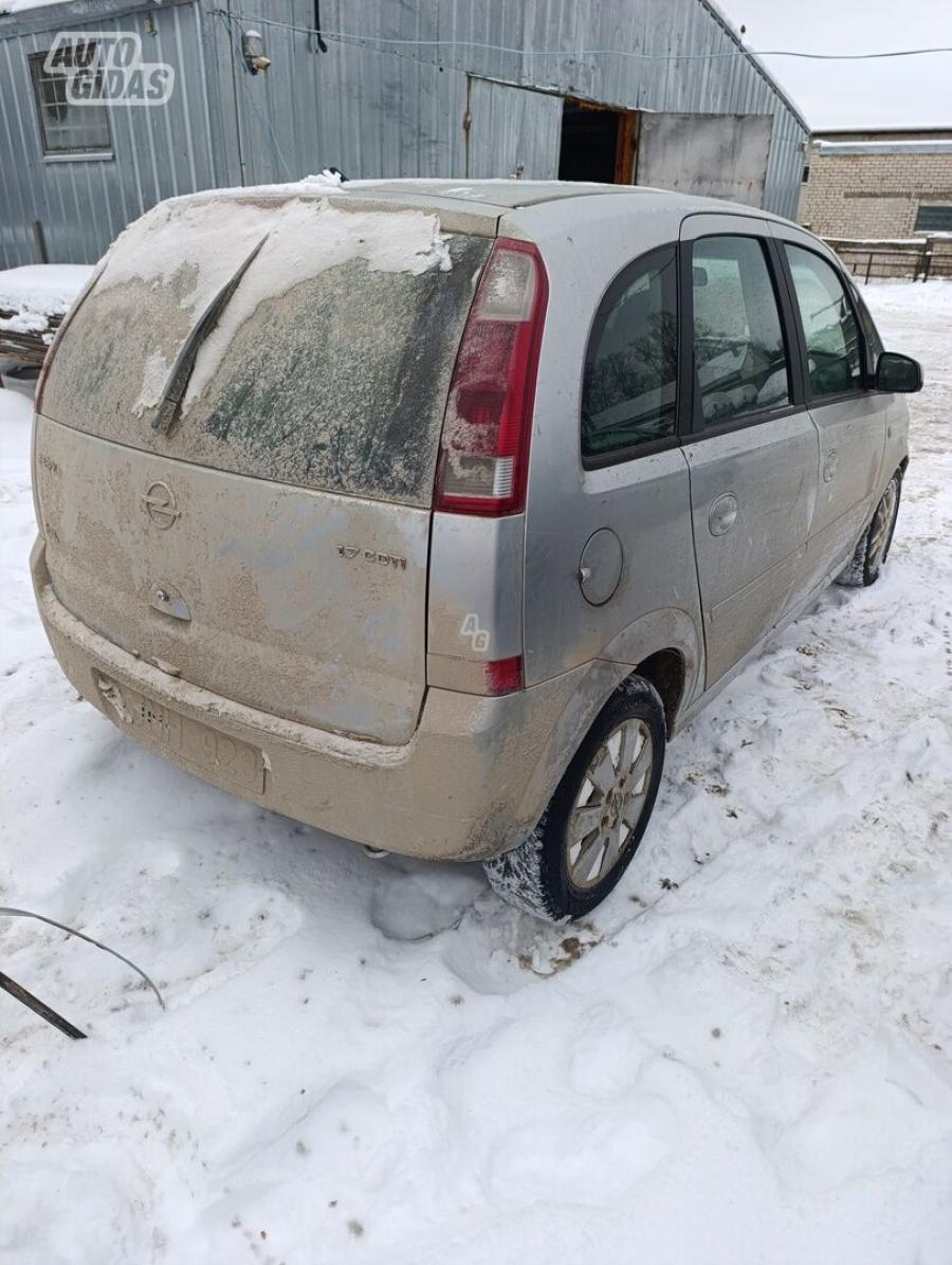 Grey Opel Meriva 2005 in Panevezys, with an engine capacity of 1.70 L and mileage of 300 thousand km for 370 €, photo 3 on AUTOMOTO.COM.LV