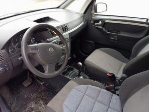 Pelēks Opel Meriva 2005 Panevēža, ar dzinēja tilpumu 1.80 L un nobraukumu 272 tūkst. km par 1500 €, foto 7 vietnē AUTOMOTO.COM.LV