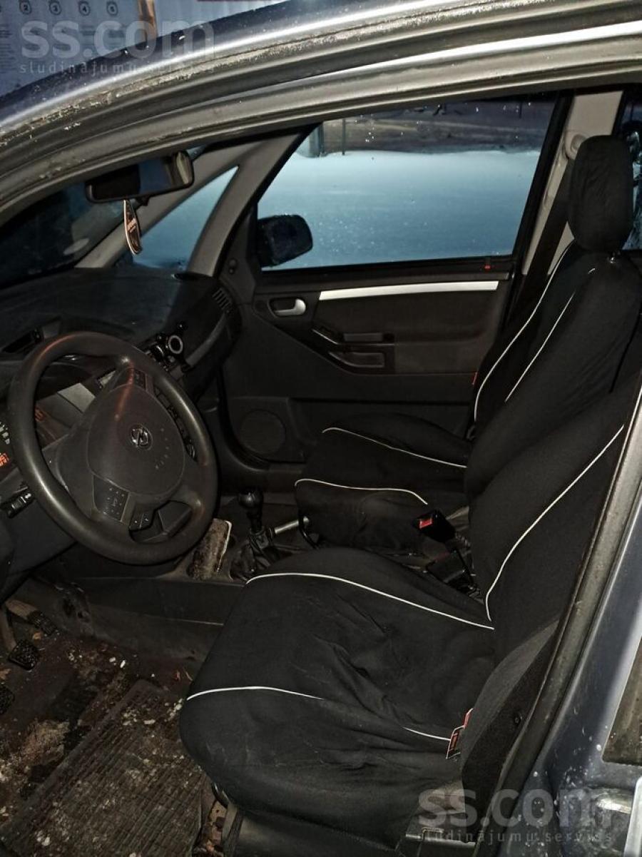 Pelēks Opel Meriva 2005 Rīga, ar dzinēja tilpumu 1.40 L un nobraukumu 182 tūkst. km par 850 €, foto 5 vietnē AUTOMOTO.COM.LV