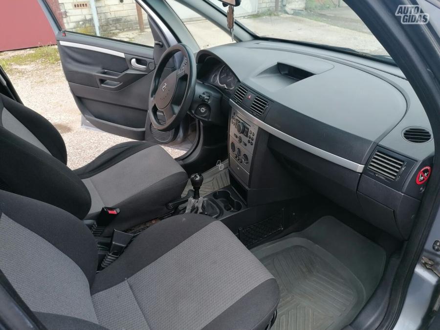 Pelēks Opel Meriva 2005 Utena, ar dzinēja tilpumu 1.70 L un nobraukumu 220 tūkst. km par 890 €, foto 16 vietnē AUTOMOTO.COM.LV