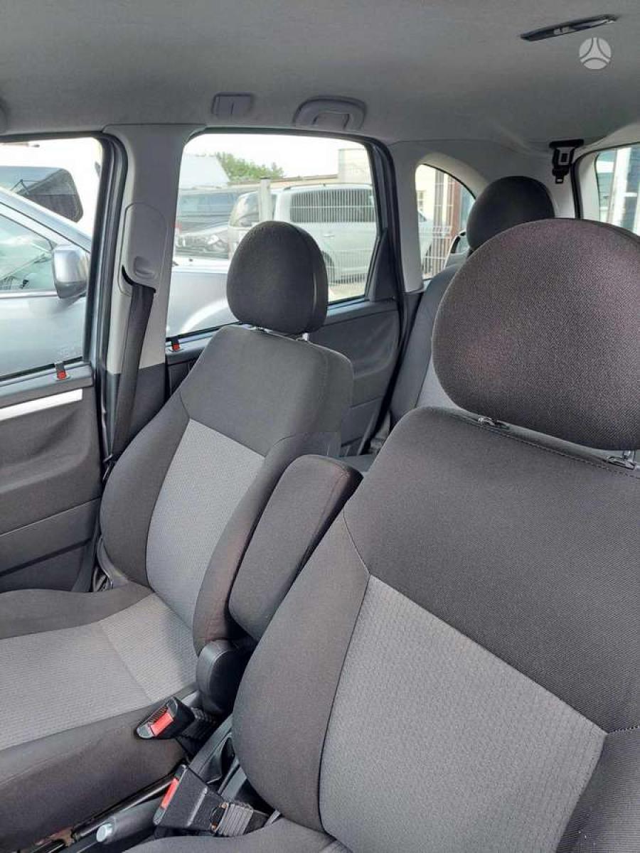 Pelēks Opel Meriva 2005 Radviliškis, ar dzinēja tilpumu 1.60 L un nobraukumu 236 tūkst. km par 1200 €, foto 11 vietnē AUTOMOTO.COM.LV