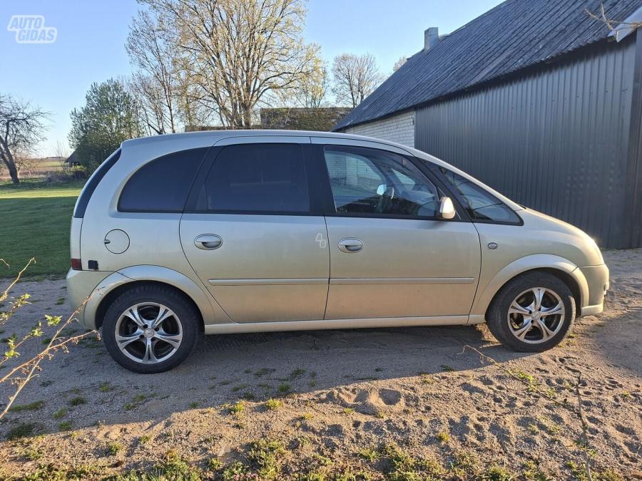 Grey Opel Meriva 2006 in Kretinga, with an engine capacity of 1.40 L and mileage of 247 thousand km for 450 €, photo 6 on AUTOMOTO.COM.LV