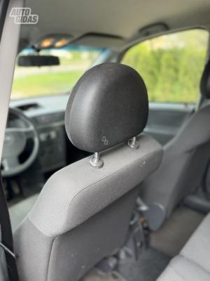 Pelēks Opel Meriva 2006 Kauņa, ar dzinēja tilpumu 1.40 L un nobraukumu 236 tūkst. km par 699 €, foto 15 vietnē AUTOMOTO.COM.LV