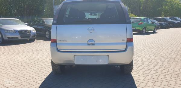 Grey Opel Meriva 2006 in Kedainiai, with an engine capacity of 1.60 L and mileage of 119 thousand km for 2200 €, photo 7 on AUTOMOTO.COM.LV