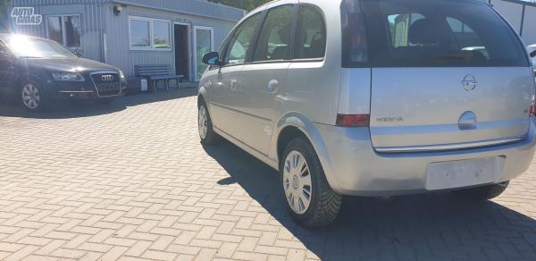 Grey Opel Meriva 2006 in Kedainiai, with an engine capacity of 1.60 L and mileage of 119 thousand km for 2200 €, photo 8 on AUTOMOTO.COM.LV