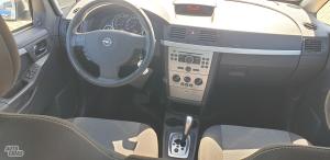 Grey Opel Meriva 2006 in Kedainiai, with an engine capacity of 1.60 L and mileage of 119 thousand km for 2200 €, photo 13 on AUTOMOTO.COM.LV