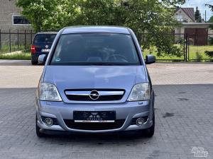 Grey Opel Meriva 2006 in Kretinga, with an engine capacity of 1.80 L and mileage of 297 thousand km for 2350 €, photo 3 on AUTOMOTO.COM.LV
